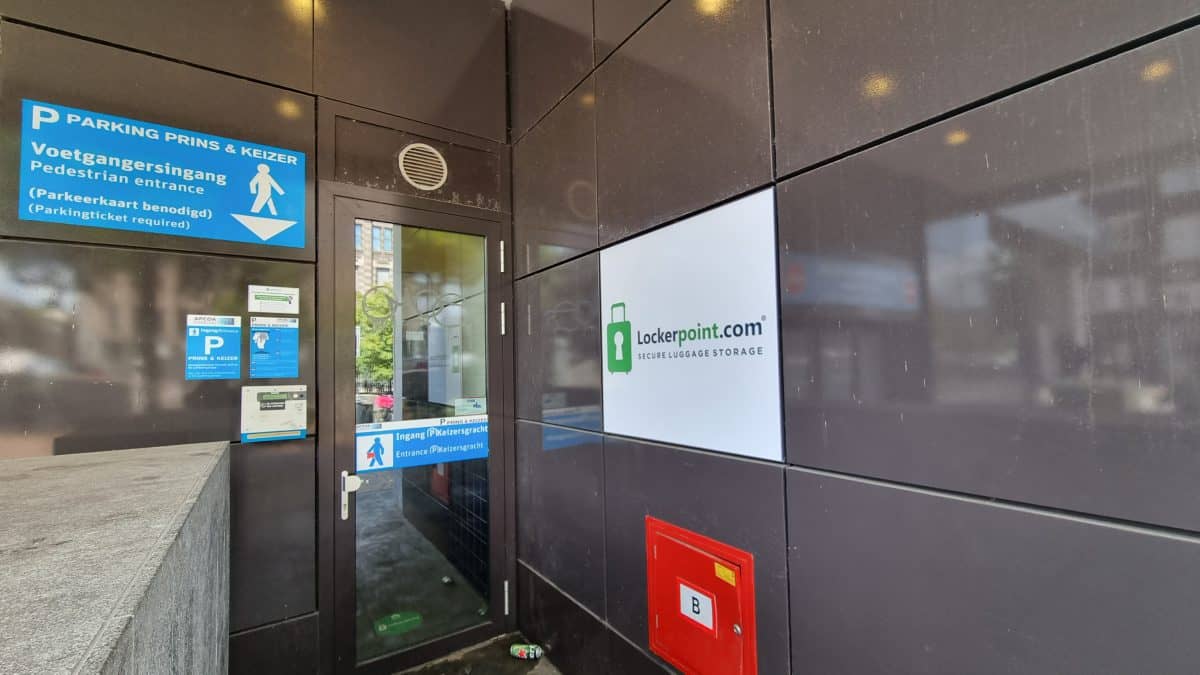 Lockerpoint Luggage Storage Vijzelstraat • Lockerpoint.com