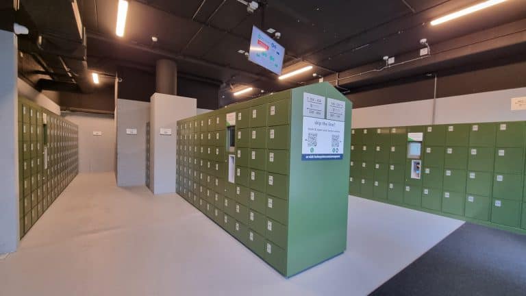 Lockerpoint Luggage Storage ArenAPoort • Lockerpoint.com