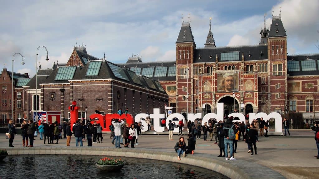 Bagageopslag Museumplein • Lockerpoint.com